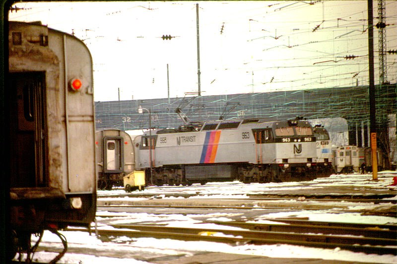 NJT 963